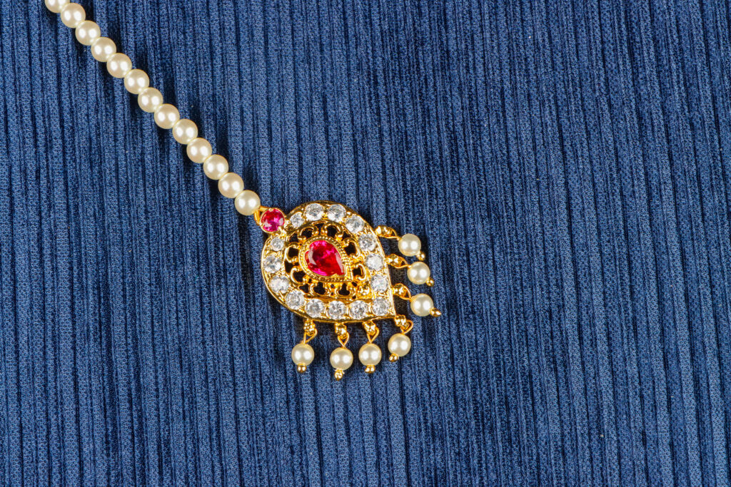 Traditional Bindi(pink) – Laxmi Pearls